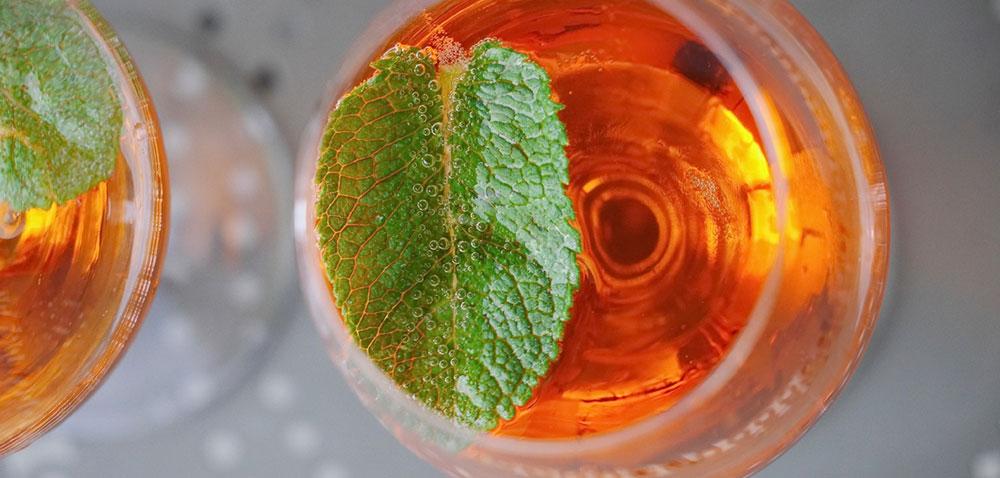 How Italians toast the festivities - Beyond Toscano