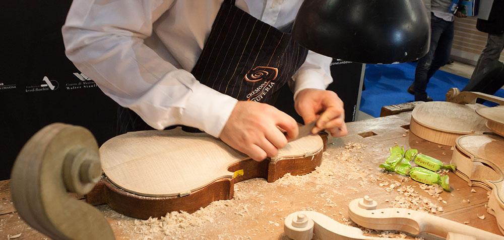 The rich sound of the renaissance violin - Beyond Toscano