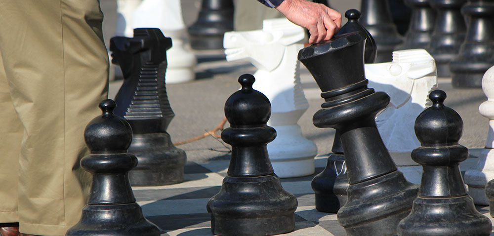A game of human chess - Beyond Toscano