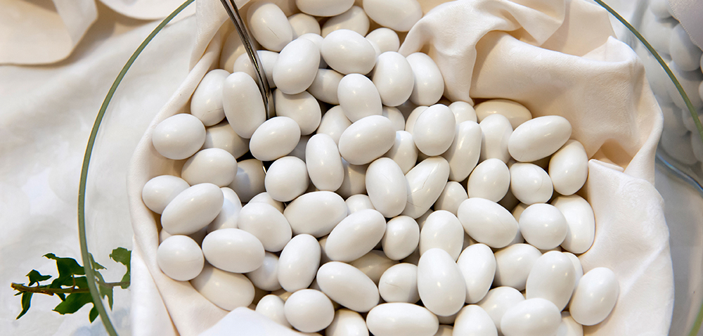 Confetti – eat it or throw it? - Beyond Toscano